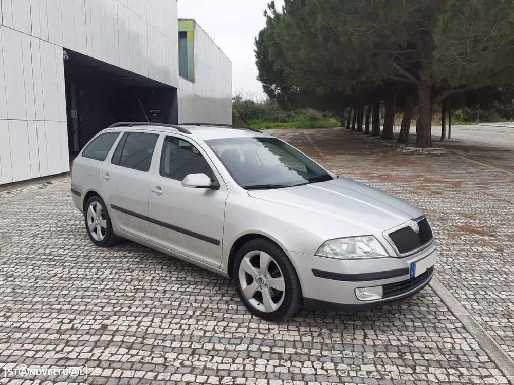 Usados Skoda Octavia Break - 5 000 EUR, 292 000 km, 2007 | Standvirtual