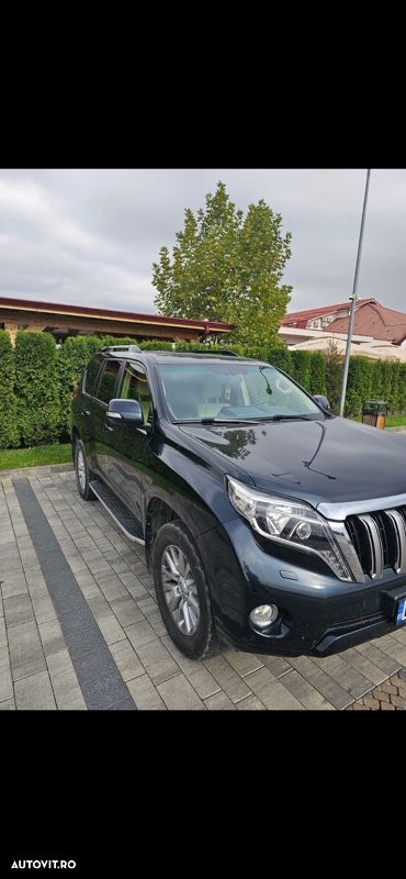Second hand Toyota Land Cruiser - 39 800 EUR, 140 000 km - Autovit