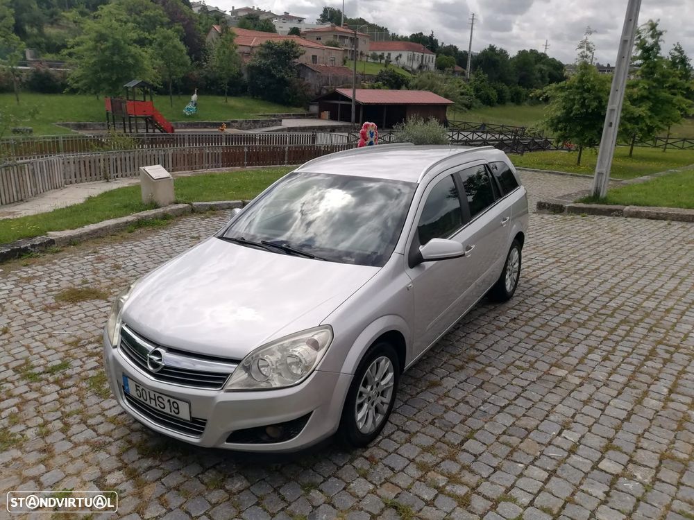 Usados Opel Astra Caravan - 6 900 EUR, 263 000 km, 2009 - Standvirtual