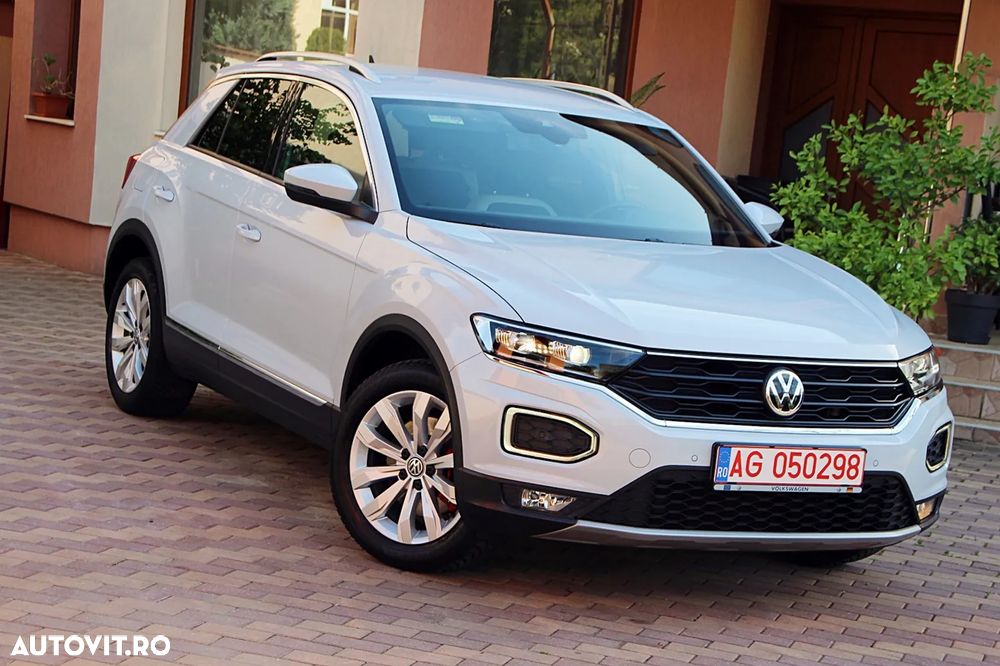 Second hand Volkswagen T-ROC - 16 999 EUR, 118 000 km - Autovit