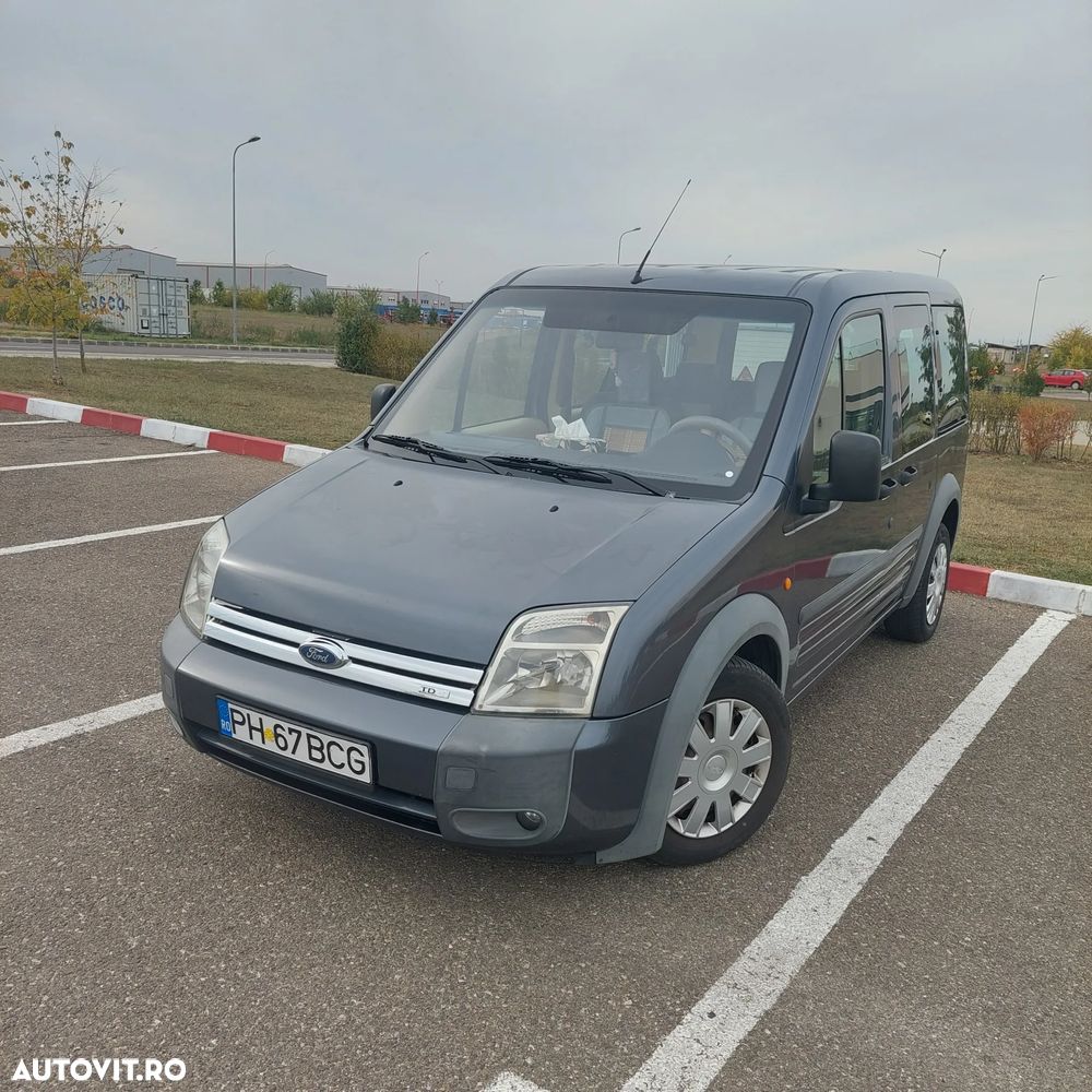 Second hand Ford Tourneo Connect - 5 100 EUR, 158 000 km - Autovit