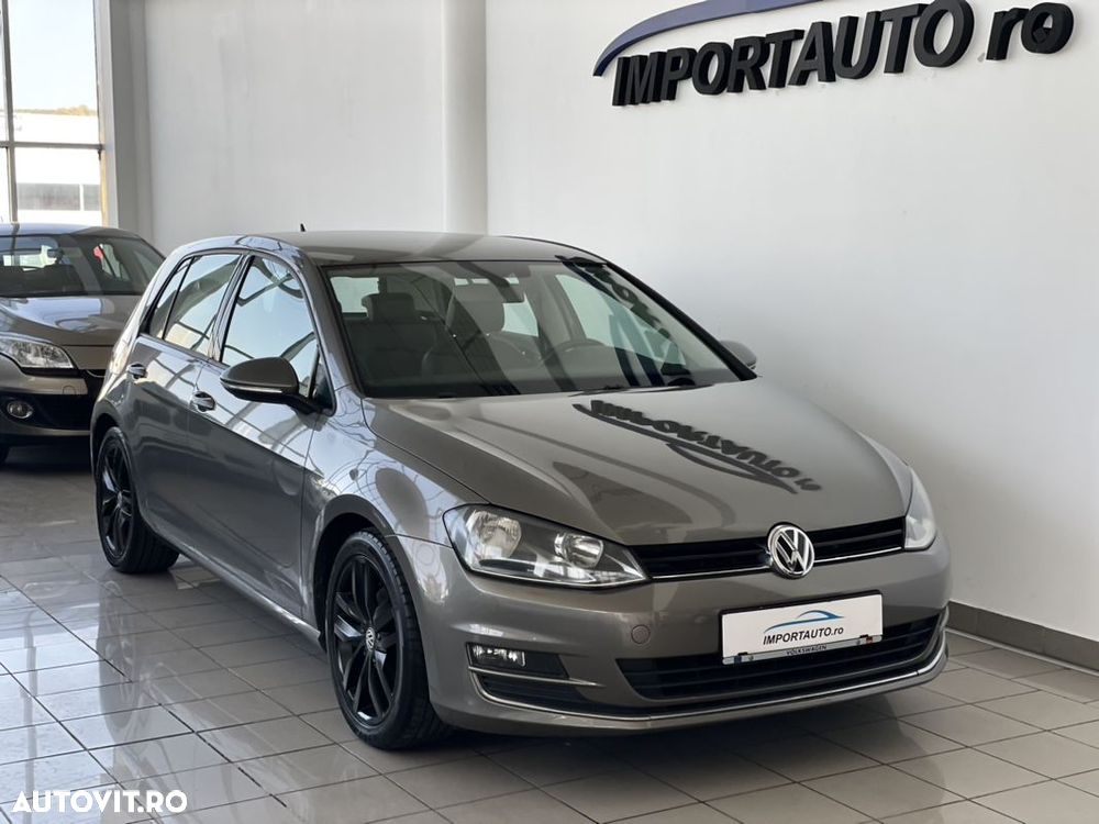 Second hand Volkswagen Golf - 9 490 EUR, 243 000 km - Autovit