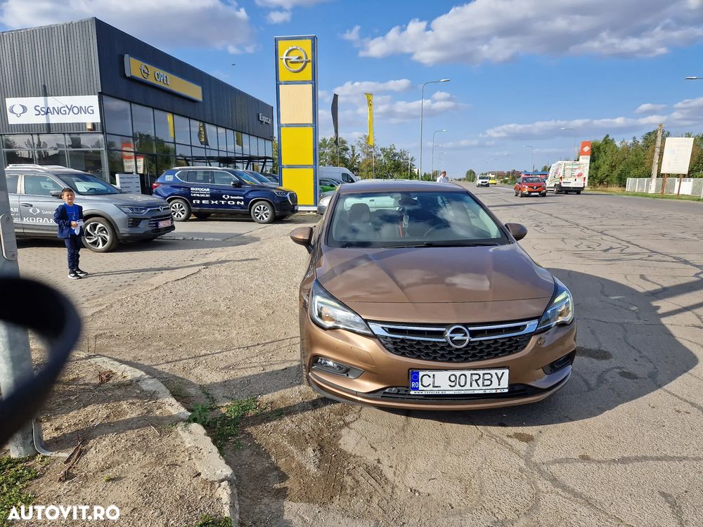 Second hand Opel Astra - 9 000 EUR, 99 050 km - Autovit