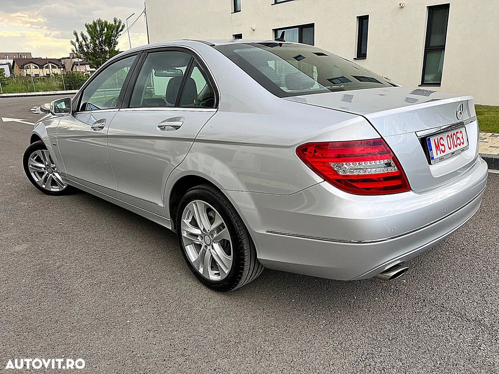 Second hand Mercedes-Benz C - 10 490 EUR, 168 000 km - Autovit