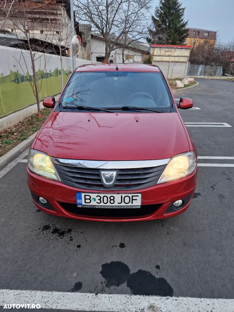 Second hand Dacia Logan - 3 500 EUR, 220 456 km - Autovit