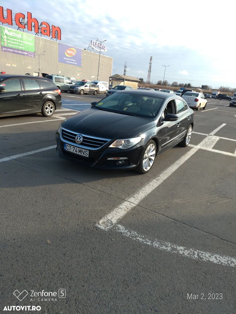 Second hand Volkswagen Passat CC - 7 000 EUR, 220 000 km, 2009 - autovit.ro