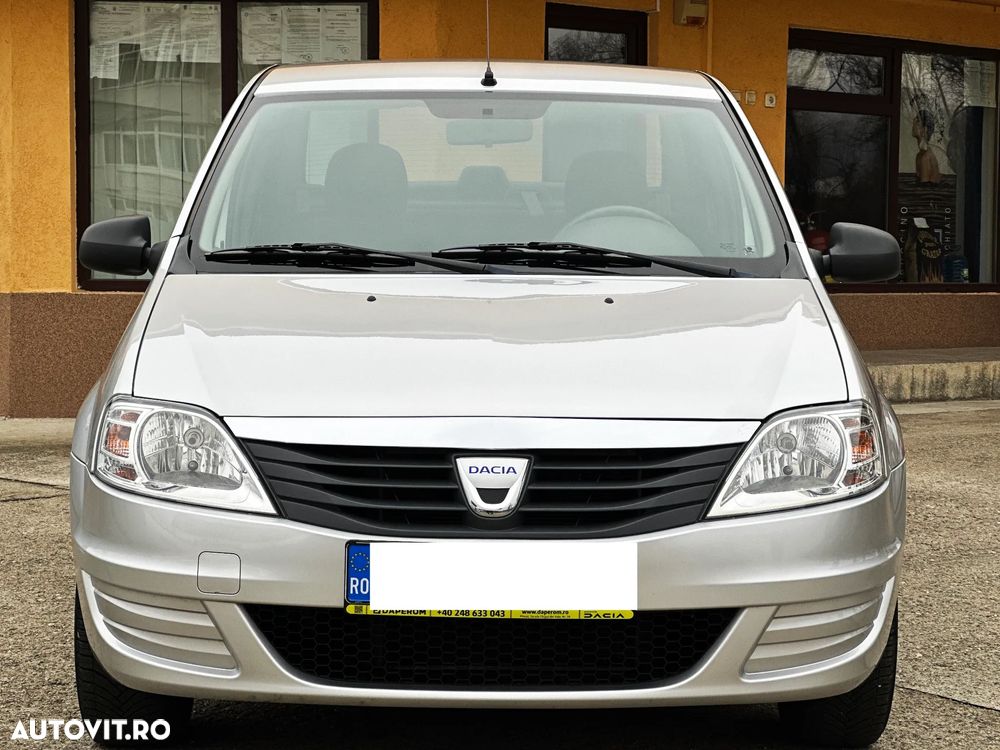 Second hand Dacia Logan - 4 400 EUR, 49 700 km, 2012 - autovit.ro