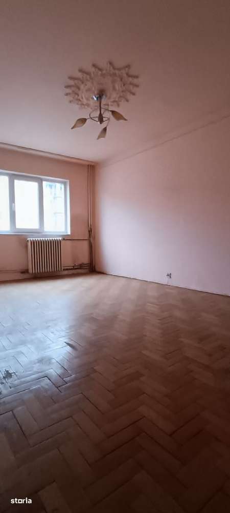 3 camere, apartament de vanzare - Bihor (judet), Oradea - 9202074 • www ...