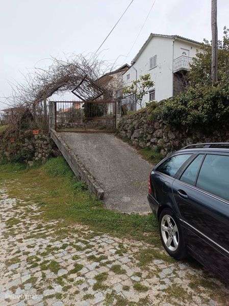 T4, moradia para comprar - Bustelo, Carneiro e Carvalho de Rei, Amarante, Porto - 18635482 • www ...