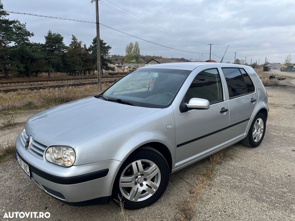 Second hand Volkswagen Golf - 2 150 EUR, 231 000 km - Autovit