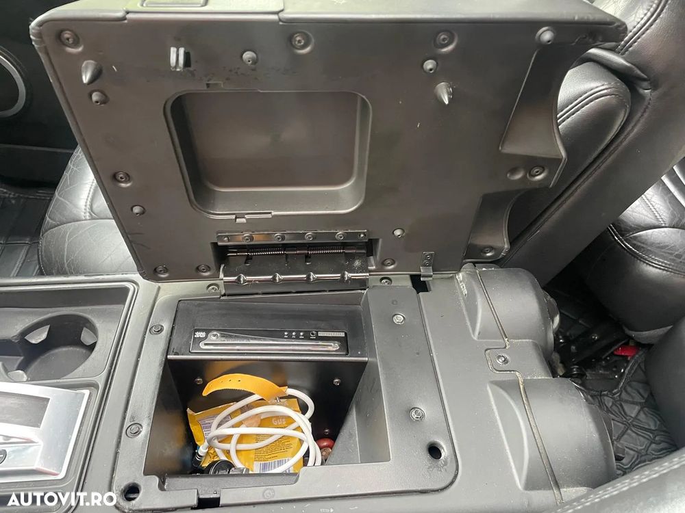 Second hand Hummer H2 - 49 900 EUR, 128 000 km - Autovit