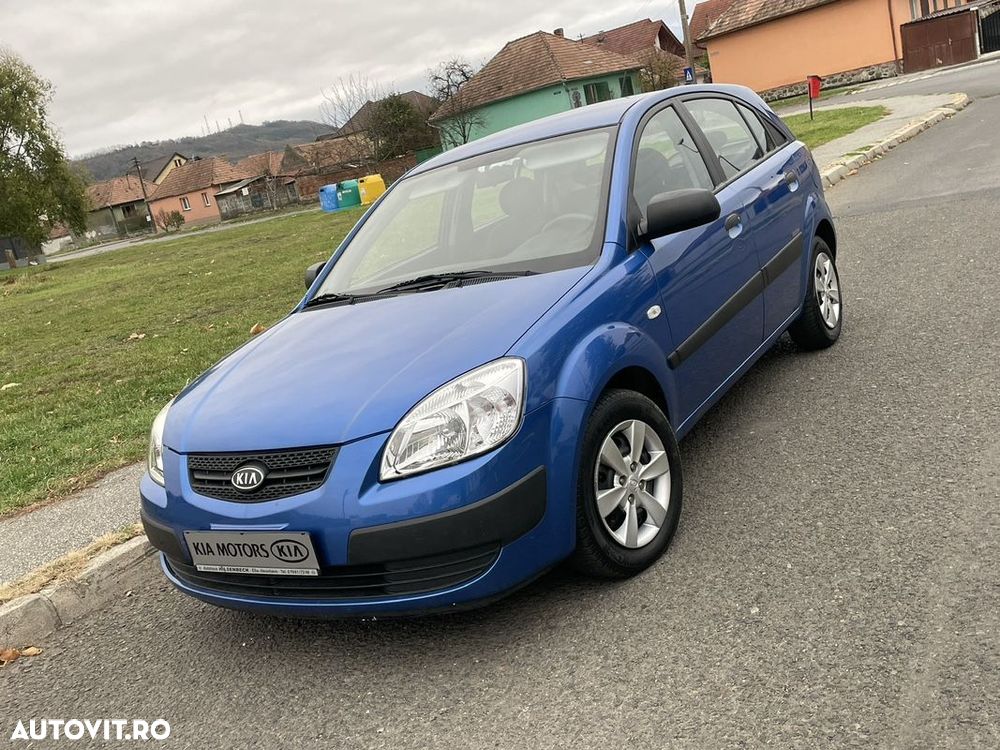 Second hand Kia Rio - 2 590 EUR, 140 000 km - Autovit
