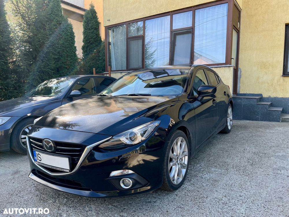 Second hand Mazda 3 - 8 500 EUR, 260 000 km - Autovit