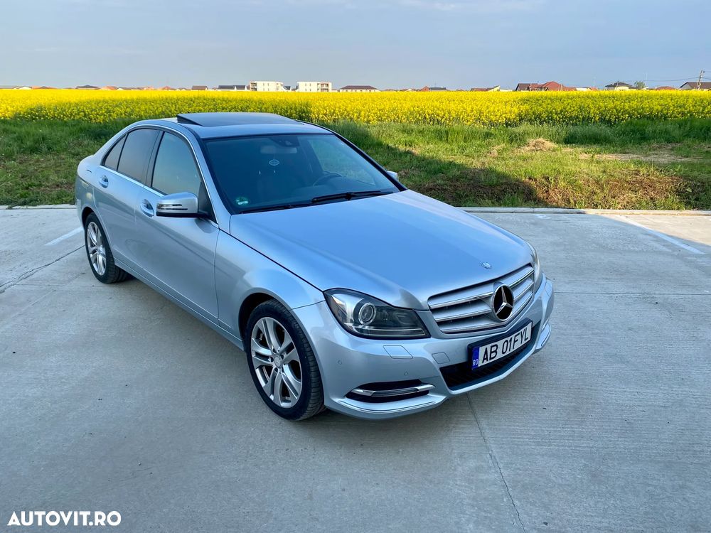 Second hand Mercedes-Benz C - 10 900 EUR, 220 000 km - Autovit