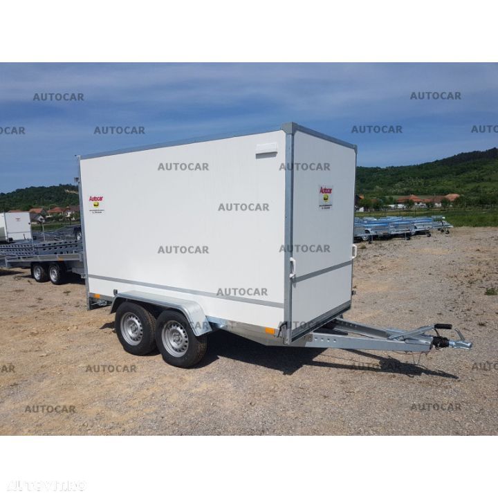 Nou Autocar Remorca auto noua carosata, furgon, inchisa pe 2 axe ...