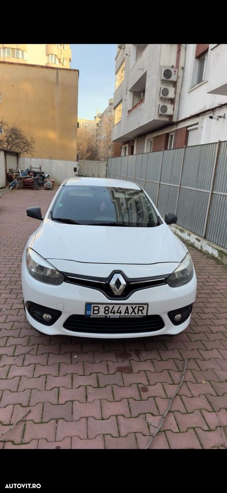 Second hand Renault Fluence - 3 200 EUR, 370 000 km - Autovit