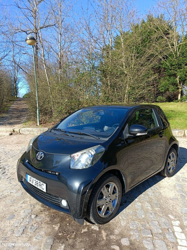 Usados Toyota iQ - 5 999 EUR, 199 000 km, 2009 - Standvirtual
