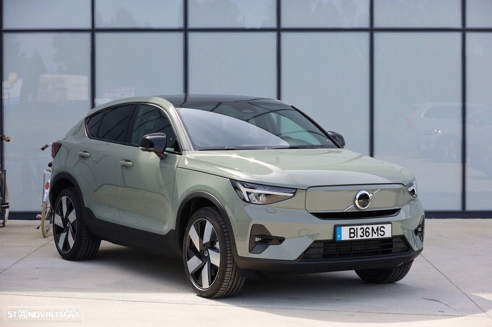 Novo Volvo C40 - 61 700 EUR, 1 000 km, 2024 - Standvirtual