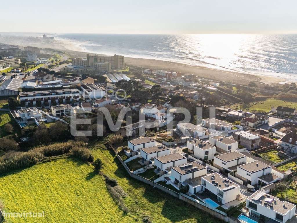 T3, moradia para comprar - São Felix da Marinha, Vila Nova de Gaia ...