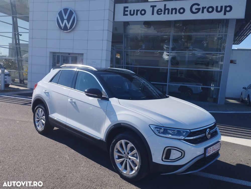 Second hand Volkswagen T-ROC - 31 900 EUR, 1 300 km - Autovit