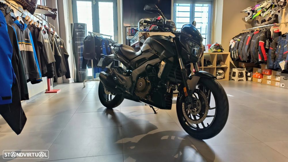 Usados Bajaj Dominar - 2 900 EUR, 7 842 km, 2018 | Standvirtual