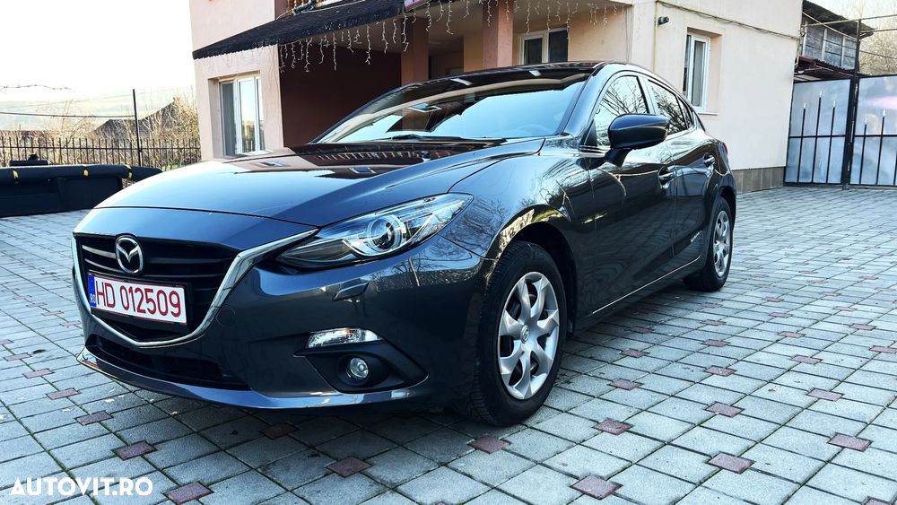 Second hand Mazda 3 - 11 900 EUR, 70 307 km - Autovit