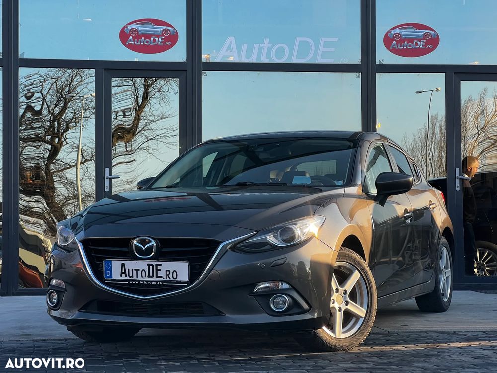 Second hand Mazda 3 - 11 490 EUR, 150 900 km - Autovit