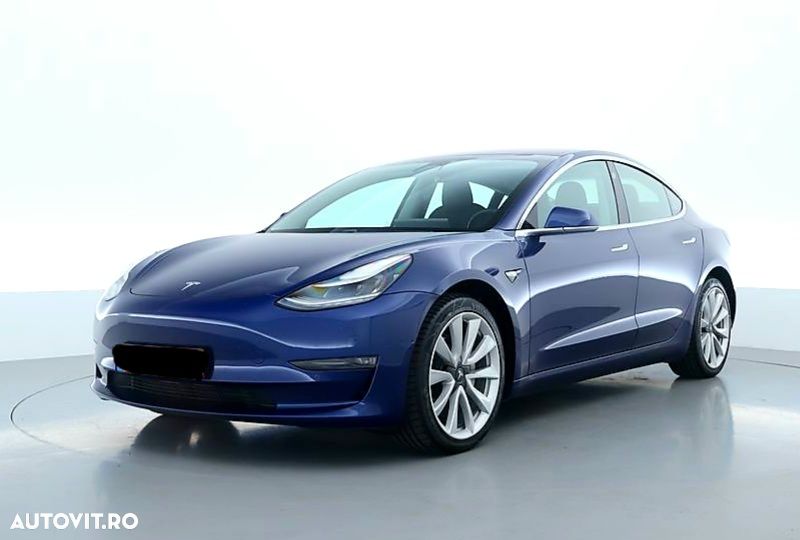 Second hand Tesla Model 3 - 28 300 EUR, 79 000 km - Autovit