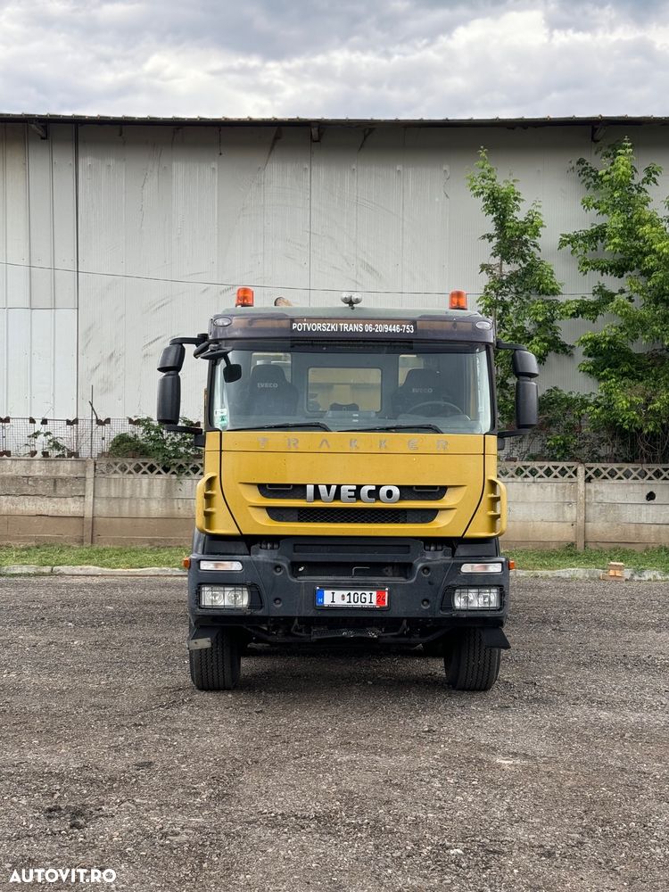 Second hand Iveco Trakker - 38 500 EUR, 460 000 km - Autovit