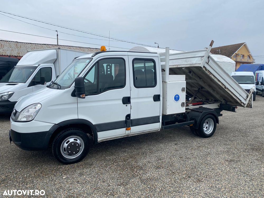 Second hand Iveco Daily - 10 700 EUR, 248 000 km, 2011 - autovit.ro
