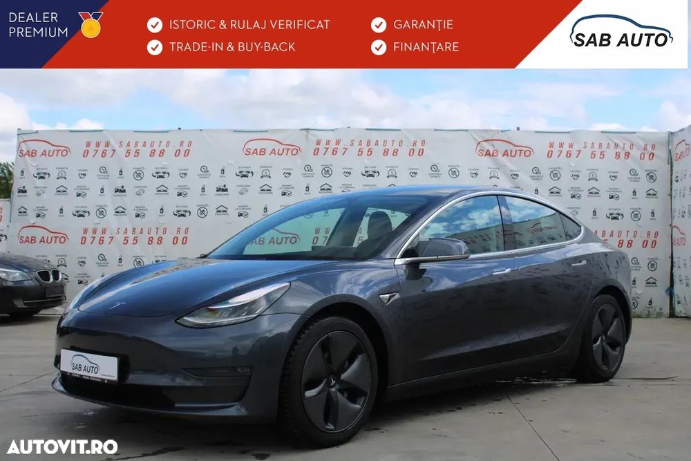Second hand Tesla Model 3 - 39 800 EUR, 28 500 km, 2019 - autovit.ro