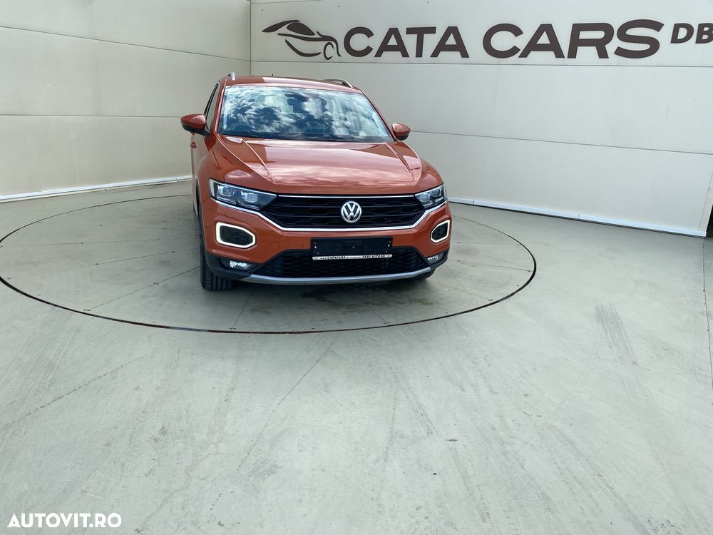 Second hand Volkswagen T-ROC - 21 420 EUR, 147 000 km, 2020 - autovit.ro