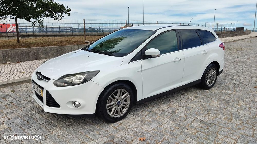 Usados Ford Focus SW - 6 750 EUR, 289 000 km, 2013 | Standvirtual