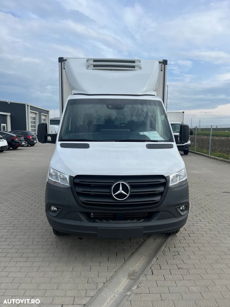 Nou Mercedes-Benz SPRINTER 517 - 63 308 EUR, 1 km - Autovit