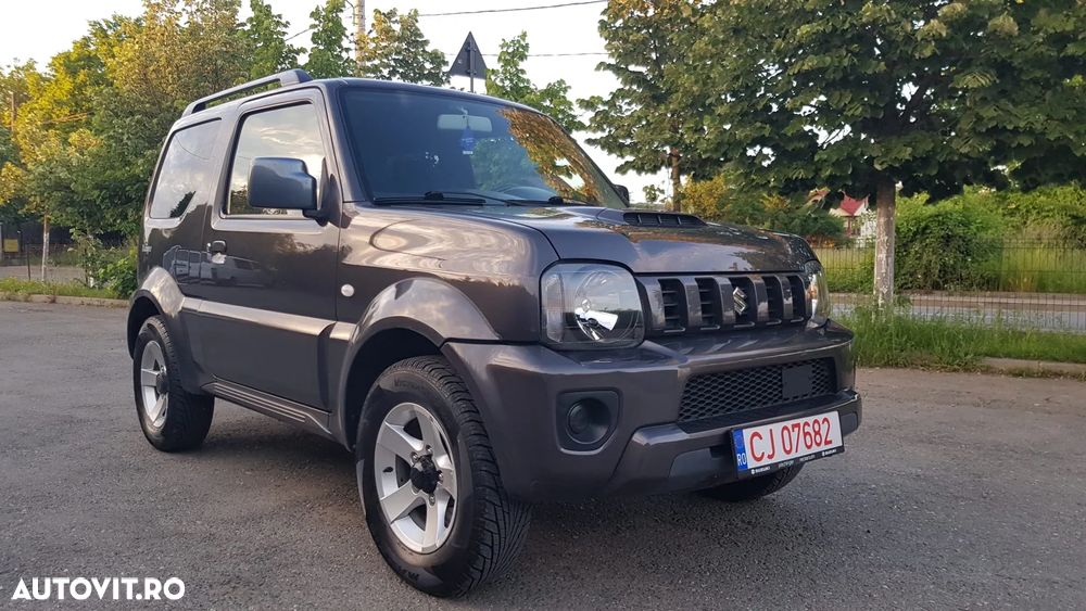 Second hand Suzuki Jimny - 11 900 EUR, 165 000 km - Autovit