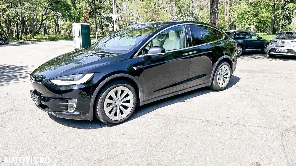 Second hand Tesla Model X - 57 000 EUR, 68 000 km - Autovit
