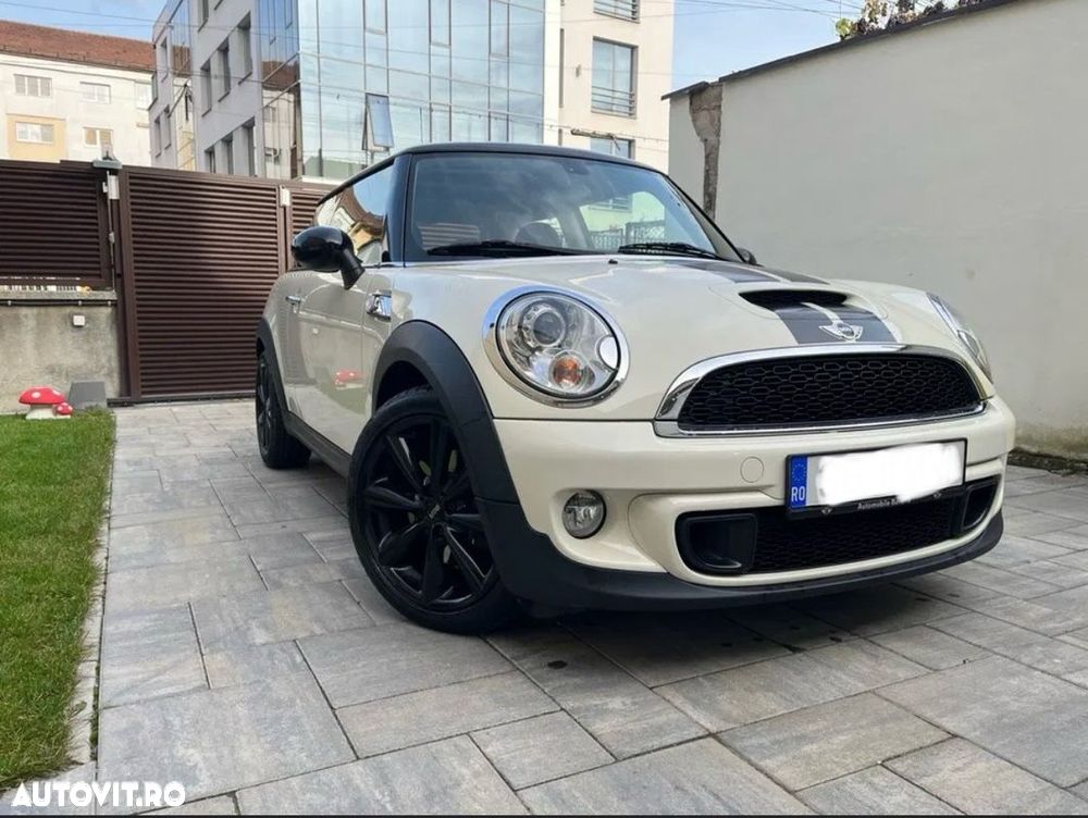 Second hand Mini Cooper S - 9 450 EUR, 60 000 km - Autovit
