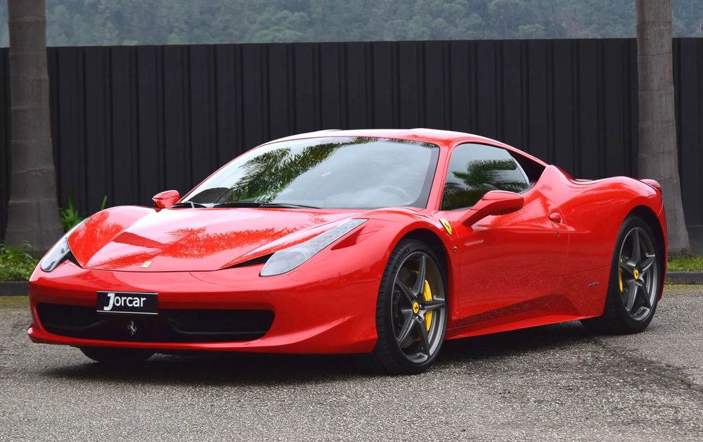 Ferrari - Carros - Standvirtual.com