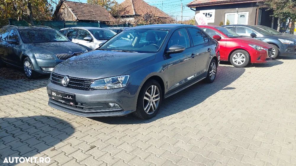 Second hand Volkswagen Jetta - 12 990 EUR, 109 160 km, 2018 - autovit.ro