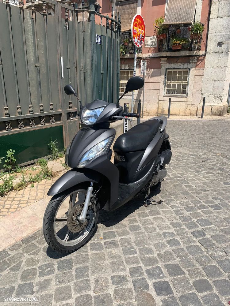 Usados Honda Vision - 1 700 EUR, 22 000 km, 2015 | Standvirtual