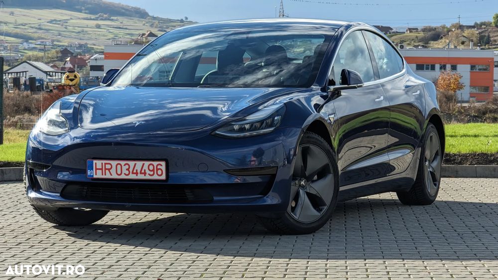 Second hand Tesla Model 3 - 28 084 EUR, 117 000 km - Autovit