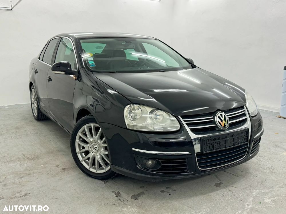 Second hand Volkswagen Jetta - 4 290 EUR, 171 995 km - Autovit