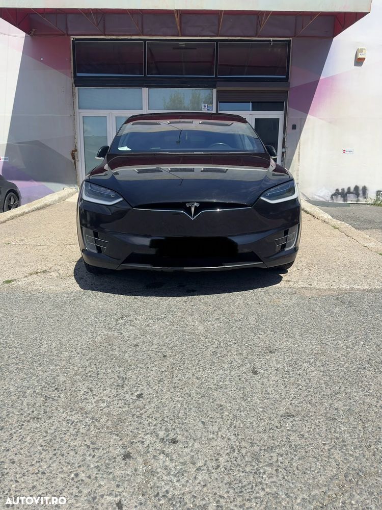 Second hand Tesla Model X - 42 980 EUR, 106 000 km - Autovit