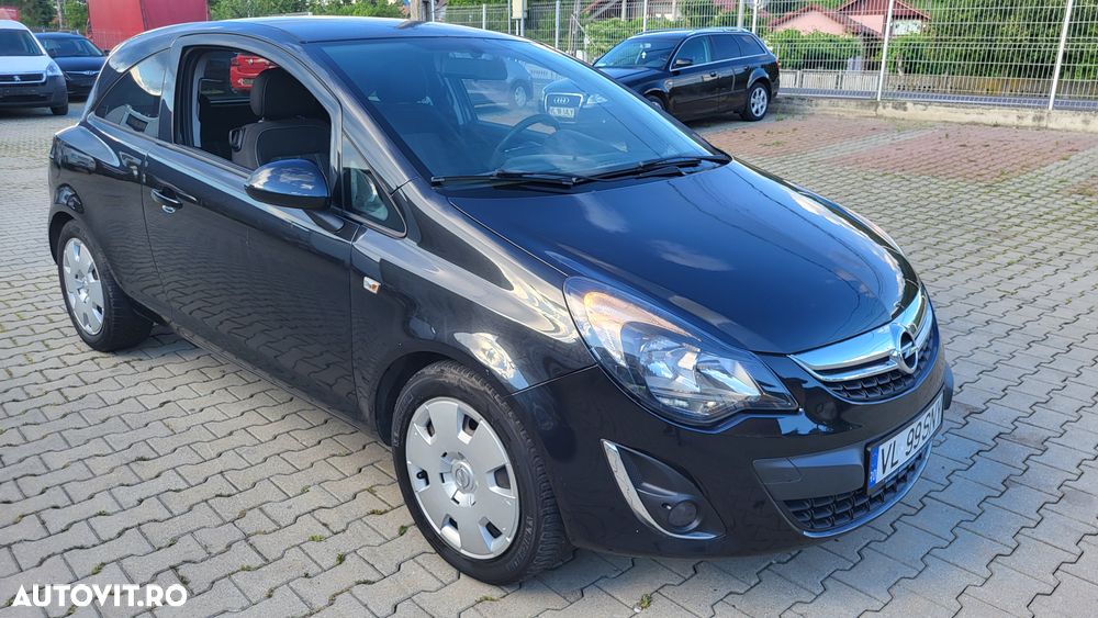 Second hand Opel Corsa - 3 000 EUR, 150 000 km - Autovit