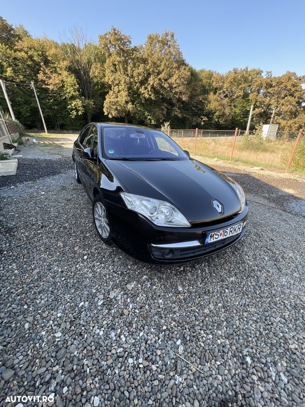 Second hand Renault Laguna - 3 999 EUR, 265 000 km - Autovit
