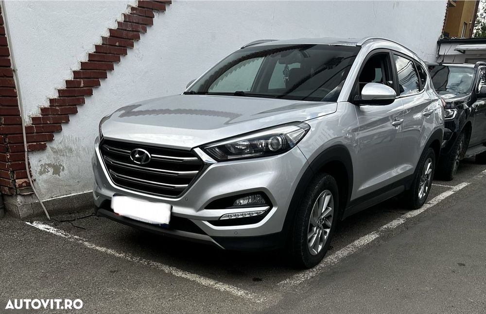 Second hand Hyundai Tucson - 15 000 EUR, 240 000 km - Autovit