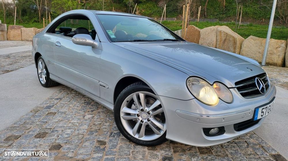 Usados Mercedes-Benz CLK 220 - 12 300 EUR, 230 000 km, 2007 - Standvirtual
