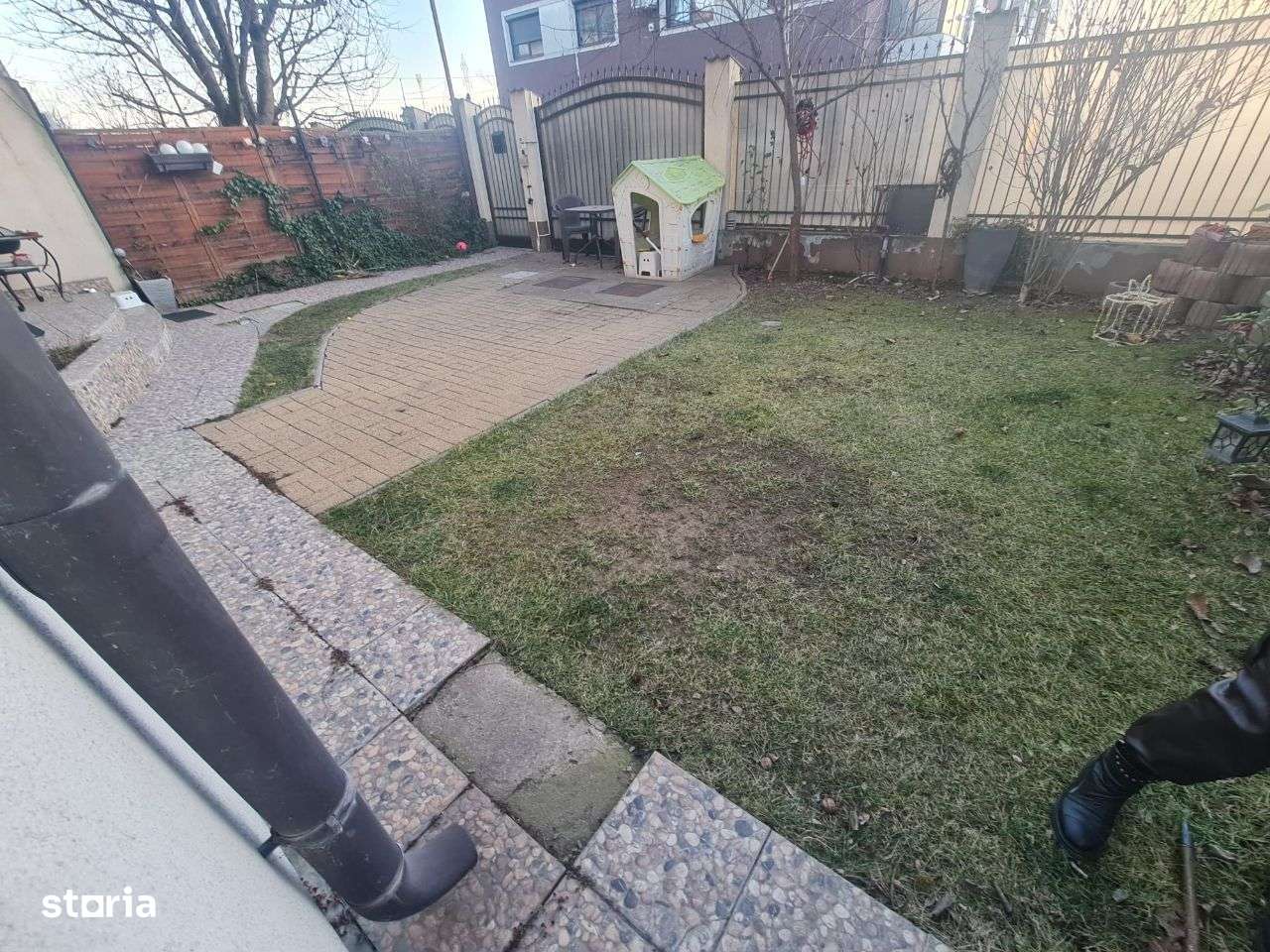 5 camere, casa de vanzare - Ilfov (judet), Strada Scolii - 9184275 ...