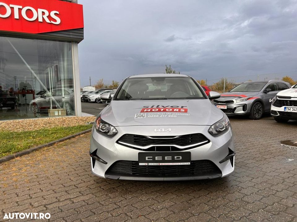 Second hand Kia Ceed - 21 529 EUR, 1 950 km - Autovit