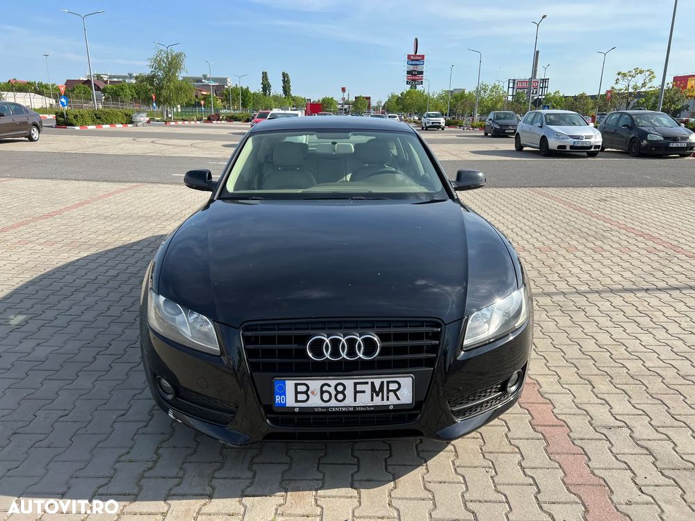 Second hand Audi A5 - 9 300 EUR, 131 317 km, 2011 - autovit.ro